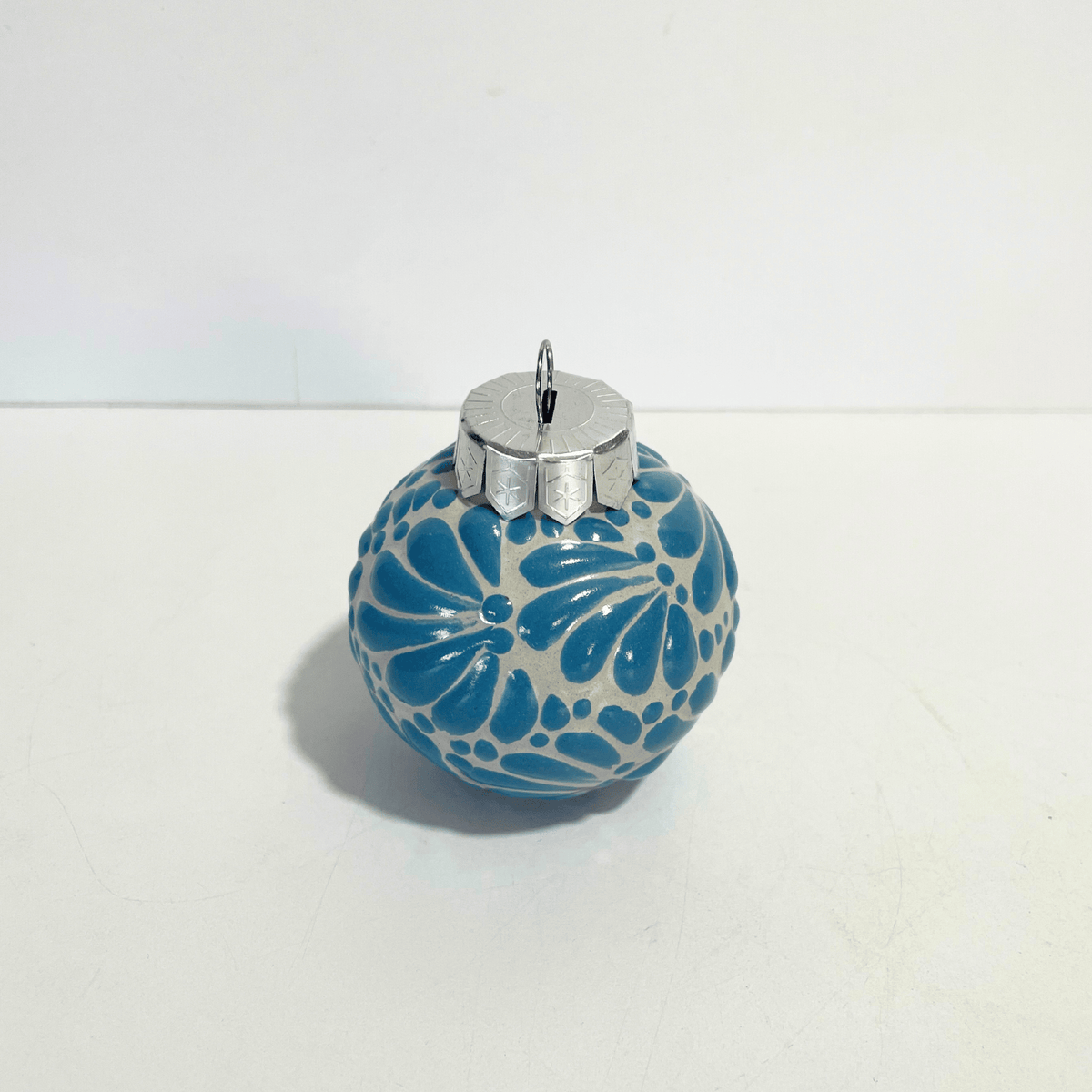 ESFERA NAVIDEÑA FONDO TRADICIONAL MIK AZUL TURQUESA – Talavera Salazar