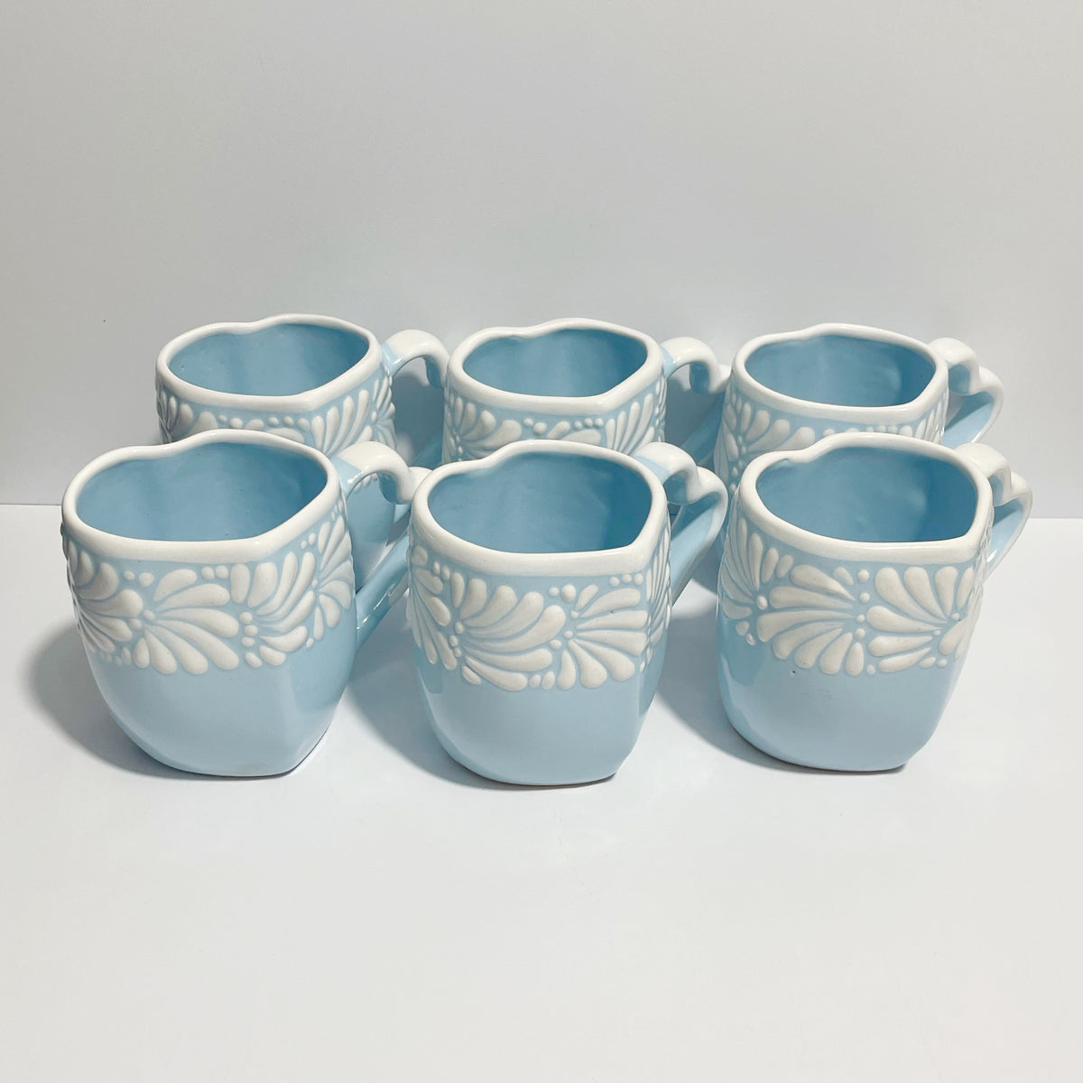 PAQUETE TAZAS CORAZON CON ASA DE CORAZON FONDO BABY BLUE CENEFA MIK BL ...