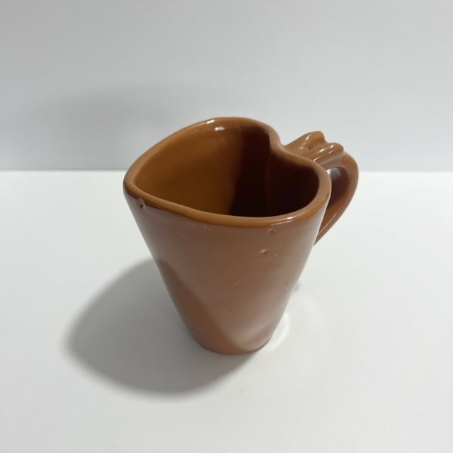 TAZA FORMA DE CORAZON CAFE LISO – Talavera Salazar